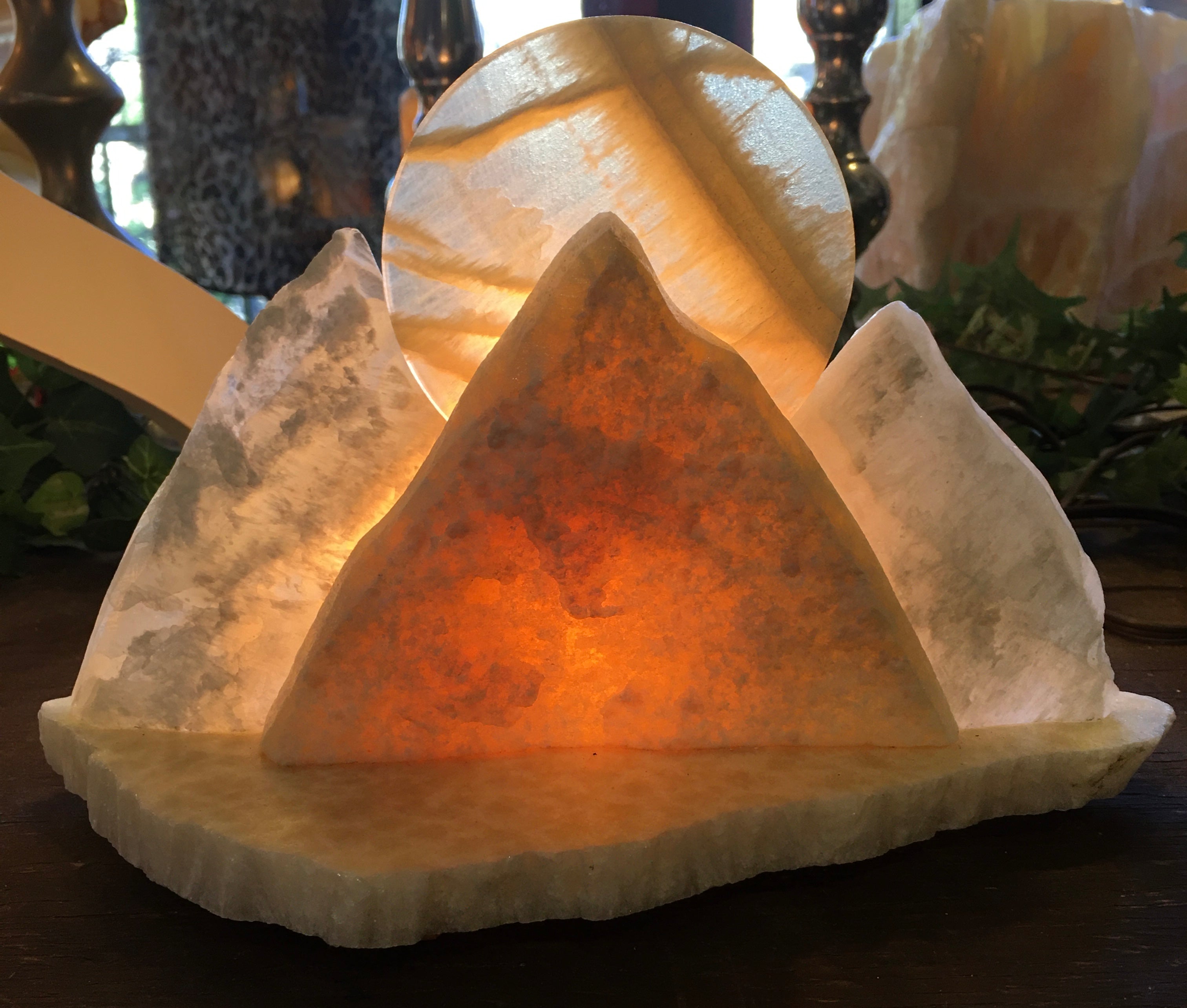 Sunrise/Moonrise Mountain Scape – Peaceful Stone Lights